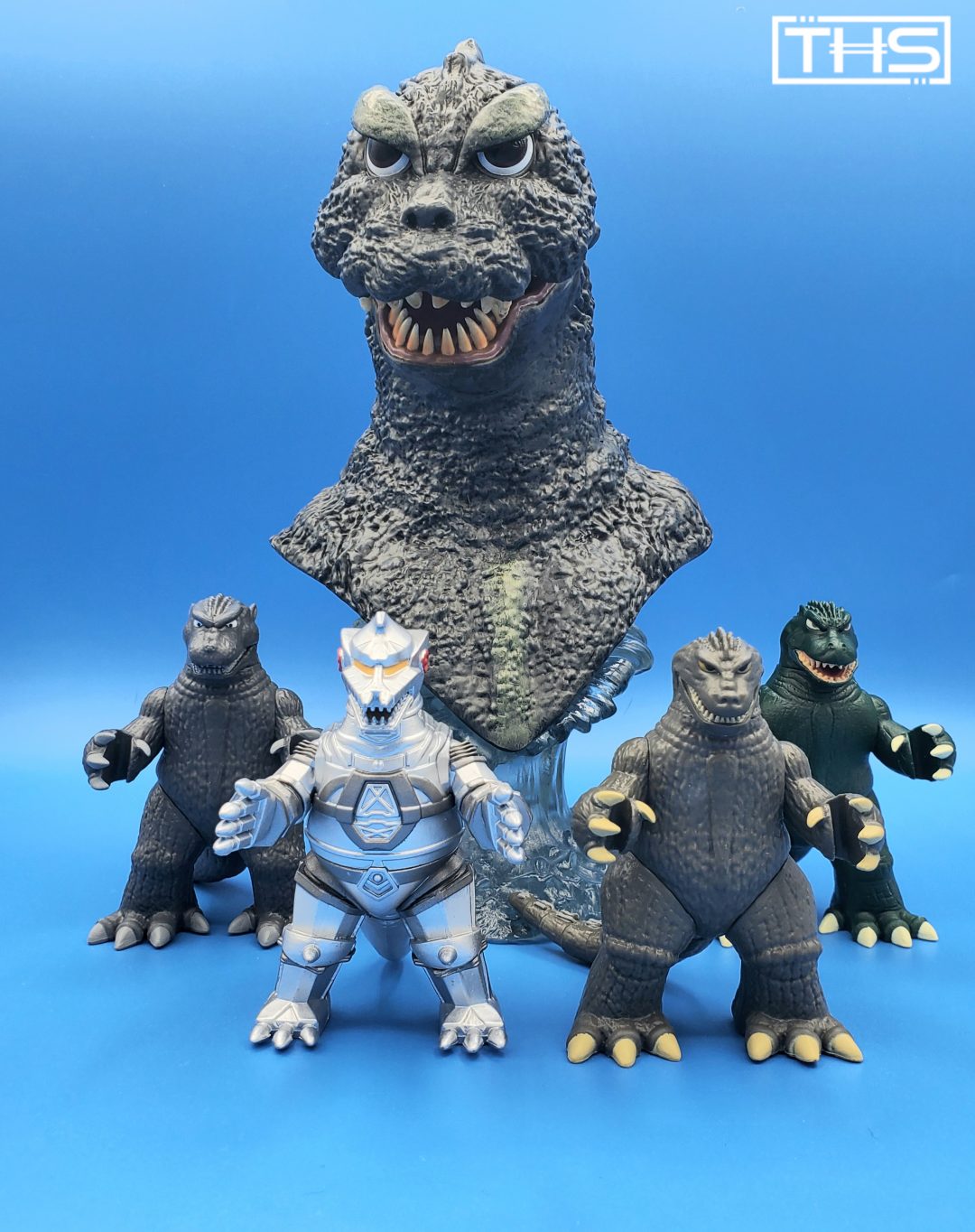 Godzilla: 1964 Legends Bust & Vinimates From Diamond Select Toys ...