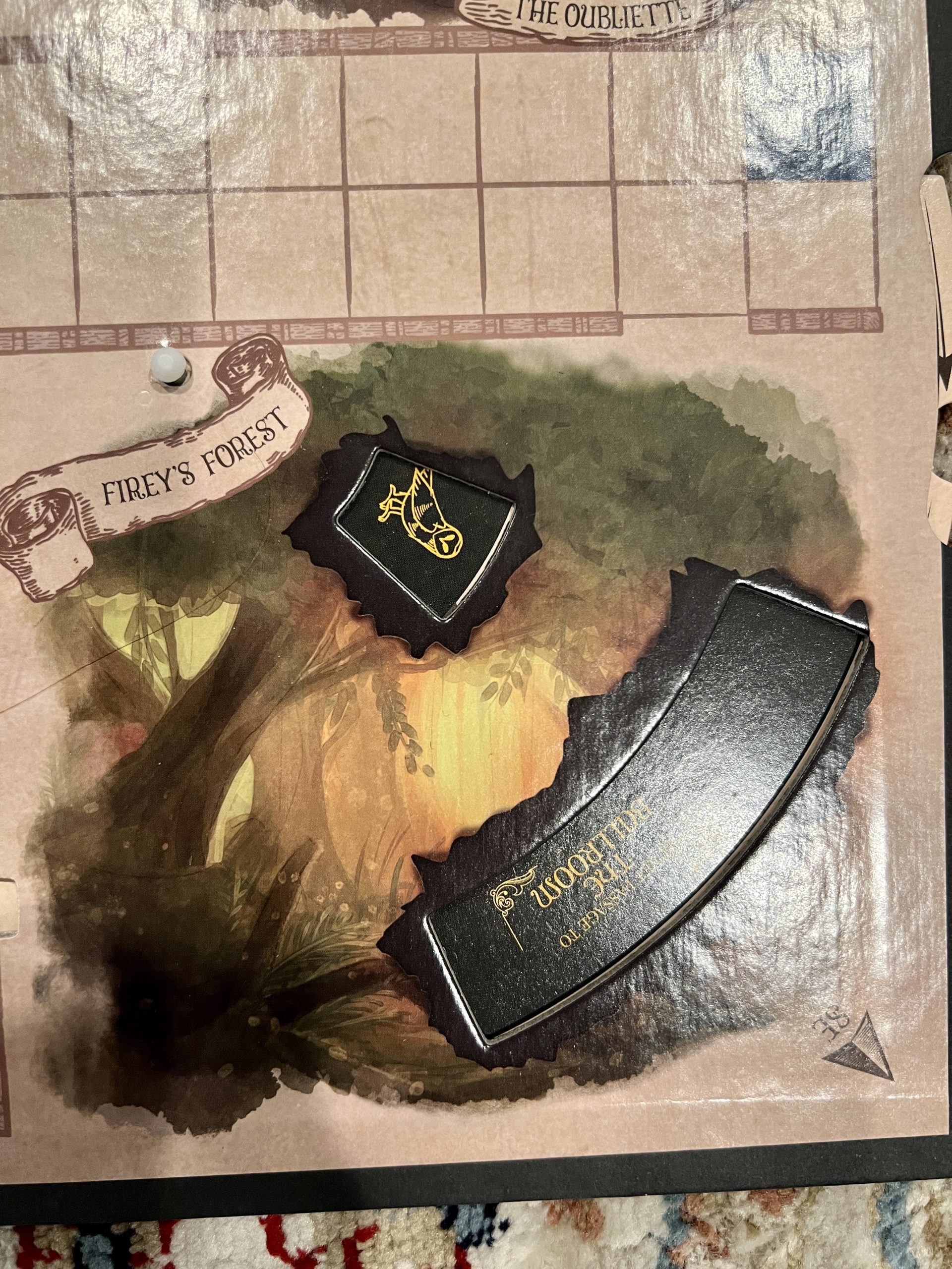 Labyrinth Clue: A Great Option For Any Board Game Night! [REVIEW ...