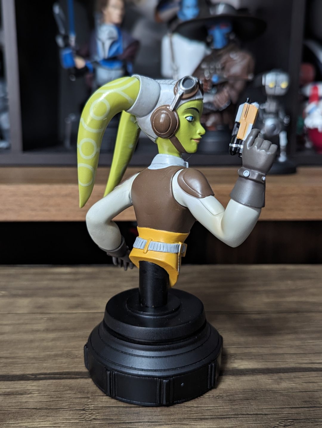 Hera and Chopper Mini-Bust Set From Gentle Giant Ltd.[Review] - That ...