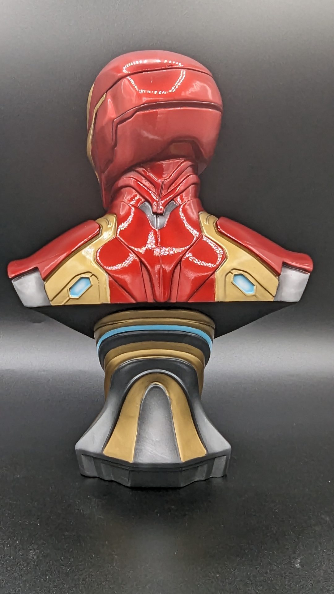 Iron Man MK 50 Legends 3D Bust From Diamond Select Toys [Review] - That ...