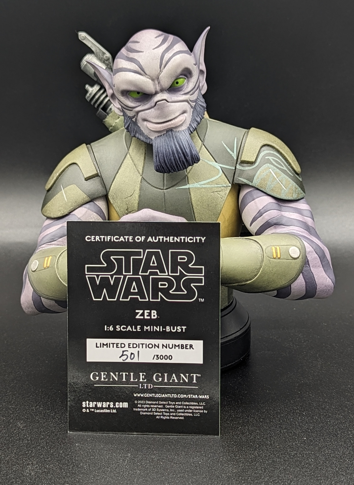 Star Wars: Rebels Zeb Mini-Bust Is A Must Have For Your Ghost Team ...