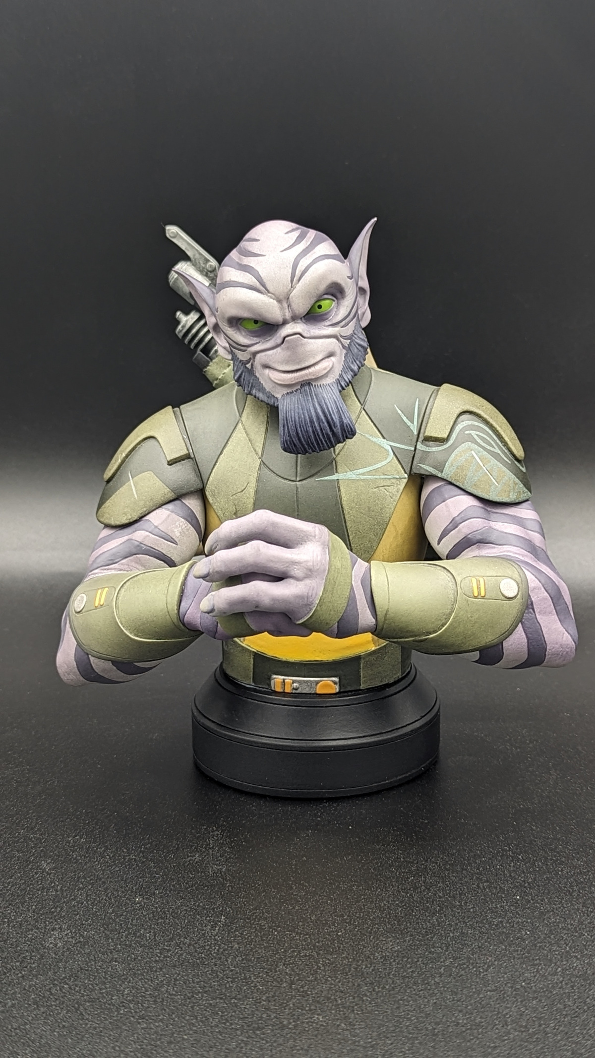 Star Wars: Rebels Zeb Mini-Bust Is A Must Have For Your Ghost Team ...