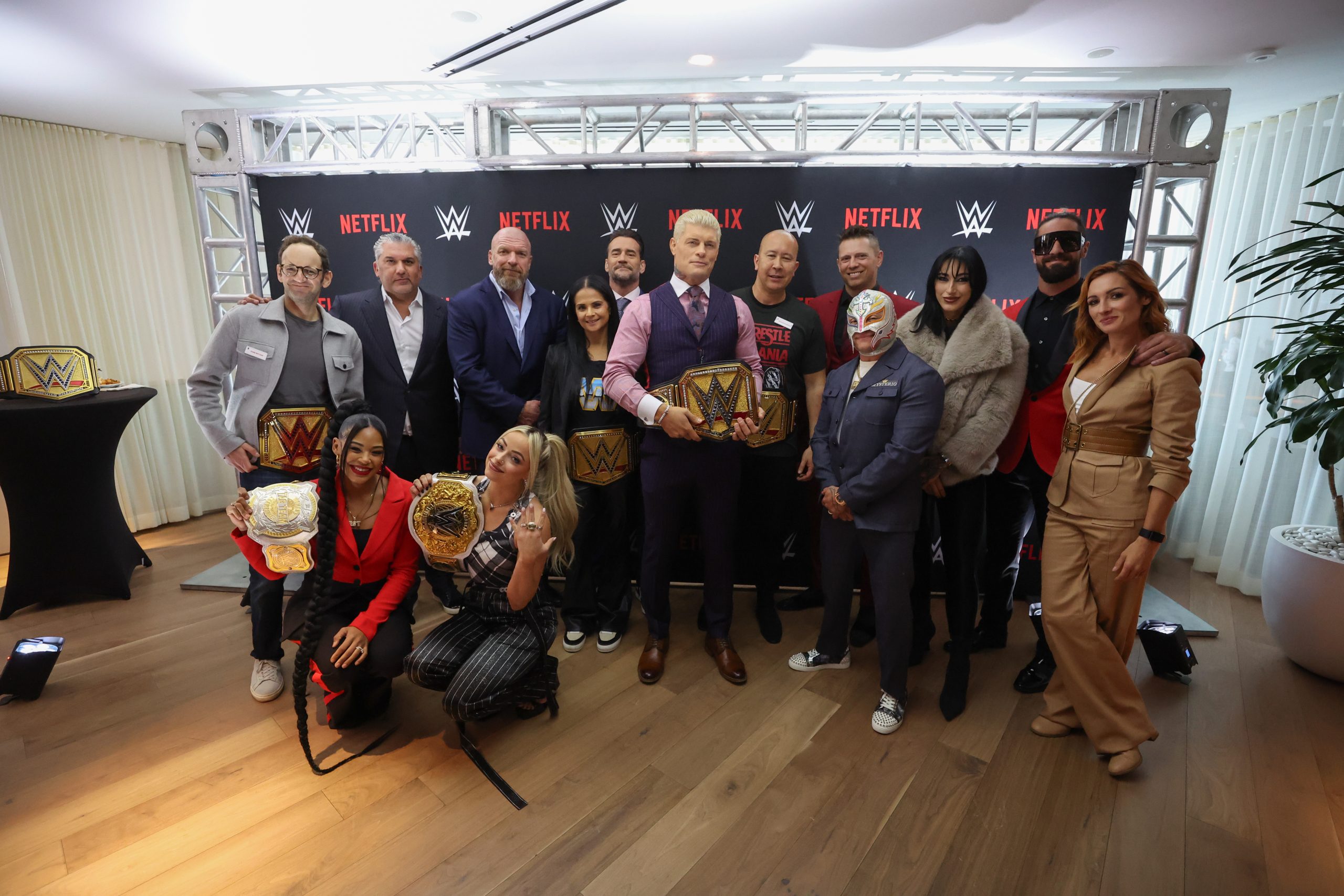 WWE And Netflix Get Us Ready For Their Raw Debut In January - That ...